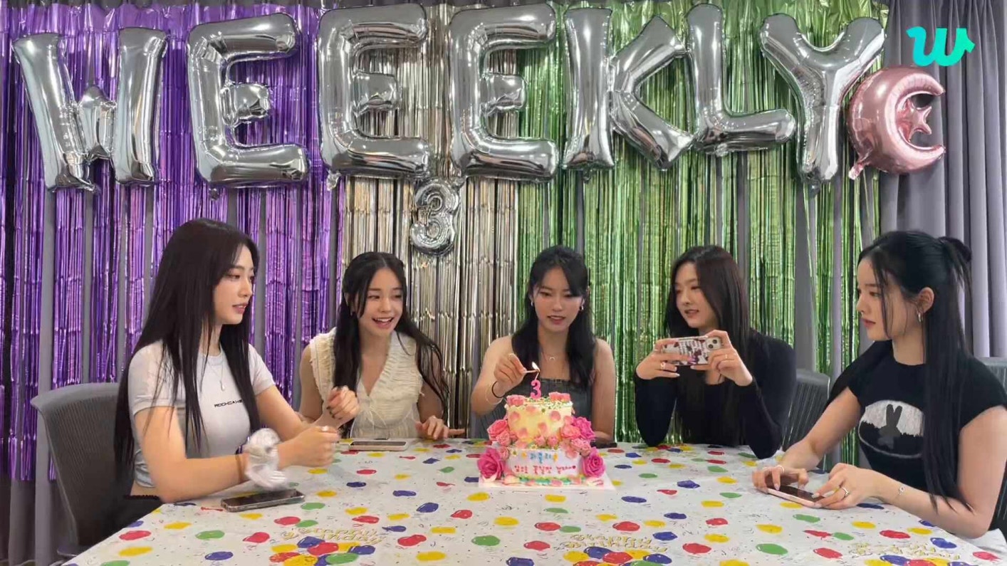 Happy Weeekly Day💜💛💚