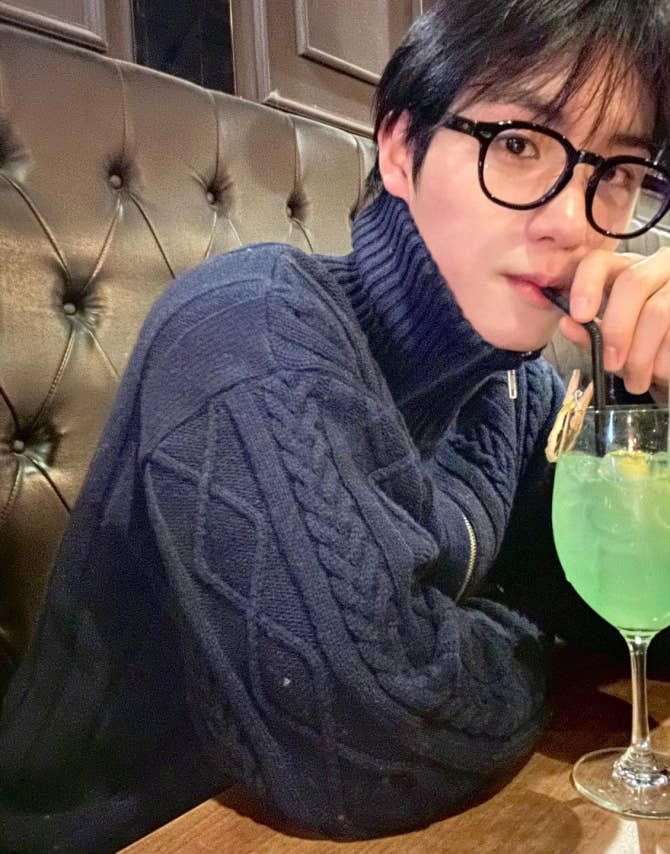 Atbo Community Posts 2023년 1월 으른 되고 첫 사진 Jeongseunghwan