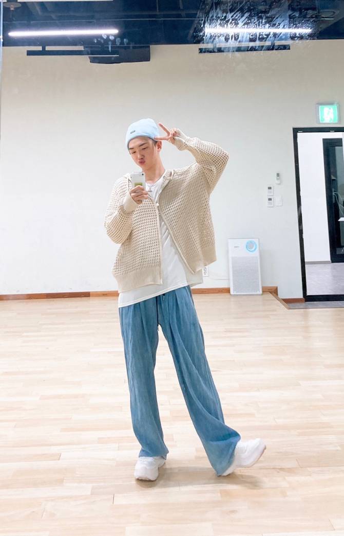 Atbo Community Posts 7월 3일의 뀽td뀨오티디 어때요 귀염지죠😚 Kimyeonkyu