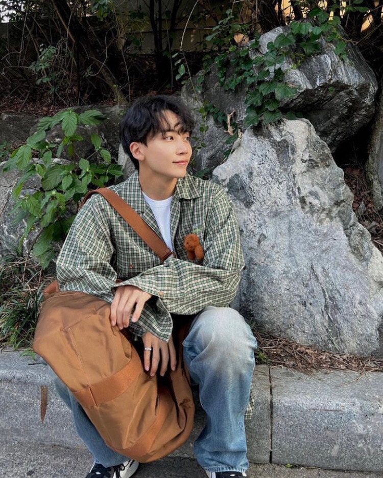 SEVENTEEN 커뮤니티 포스트 - im trying to spend more time with nature nowadays ...