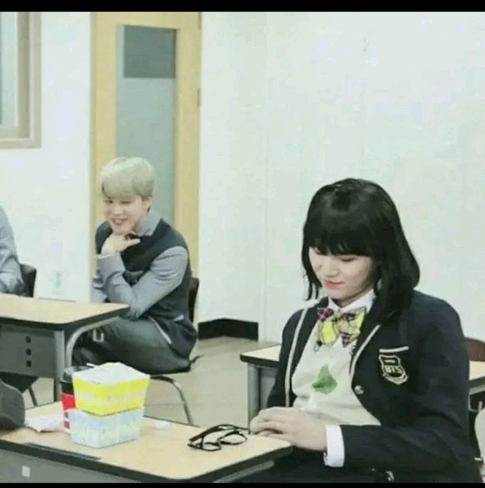 Bts 커뮤니티 포스트 🤣