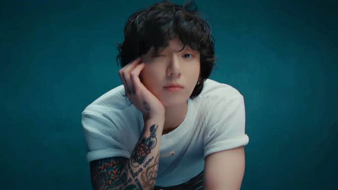 BTS Community Posts - BRING THE HANDCUFFS ARMY💜👁️ HE'S GOING TO ARMY ...