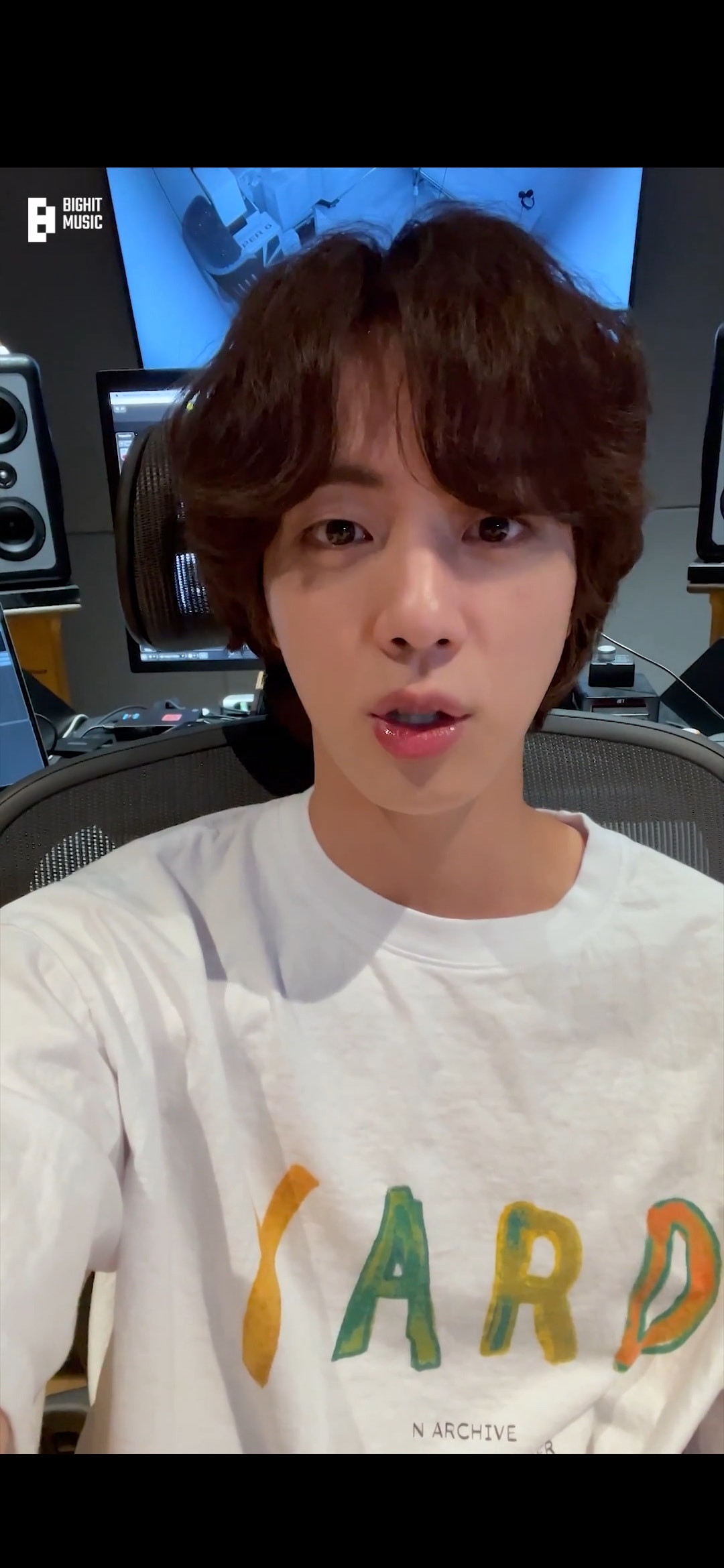 Bts Community Posts Dear Jin From Army ジンくんハンサムなお顔忘れるわけがないよ～～🤣🤣 いつも