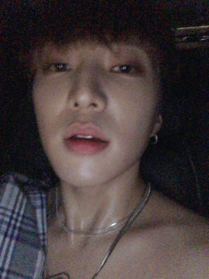 WINNER Community Posts - #to_yoon 🦊🪖D-527 그때 내가 그 많은 너를 다 좋아하고 있었어🌼 #my_captain ⚓️ 2018 2019 2022