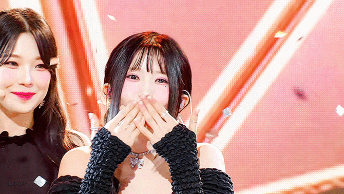 Fromis 9 Community Posts 내 사랑 내 영혼 내 빛 나의 공기 나의 물 내 삶 내 모든것 프로미스나인