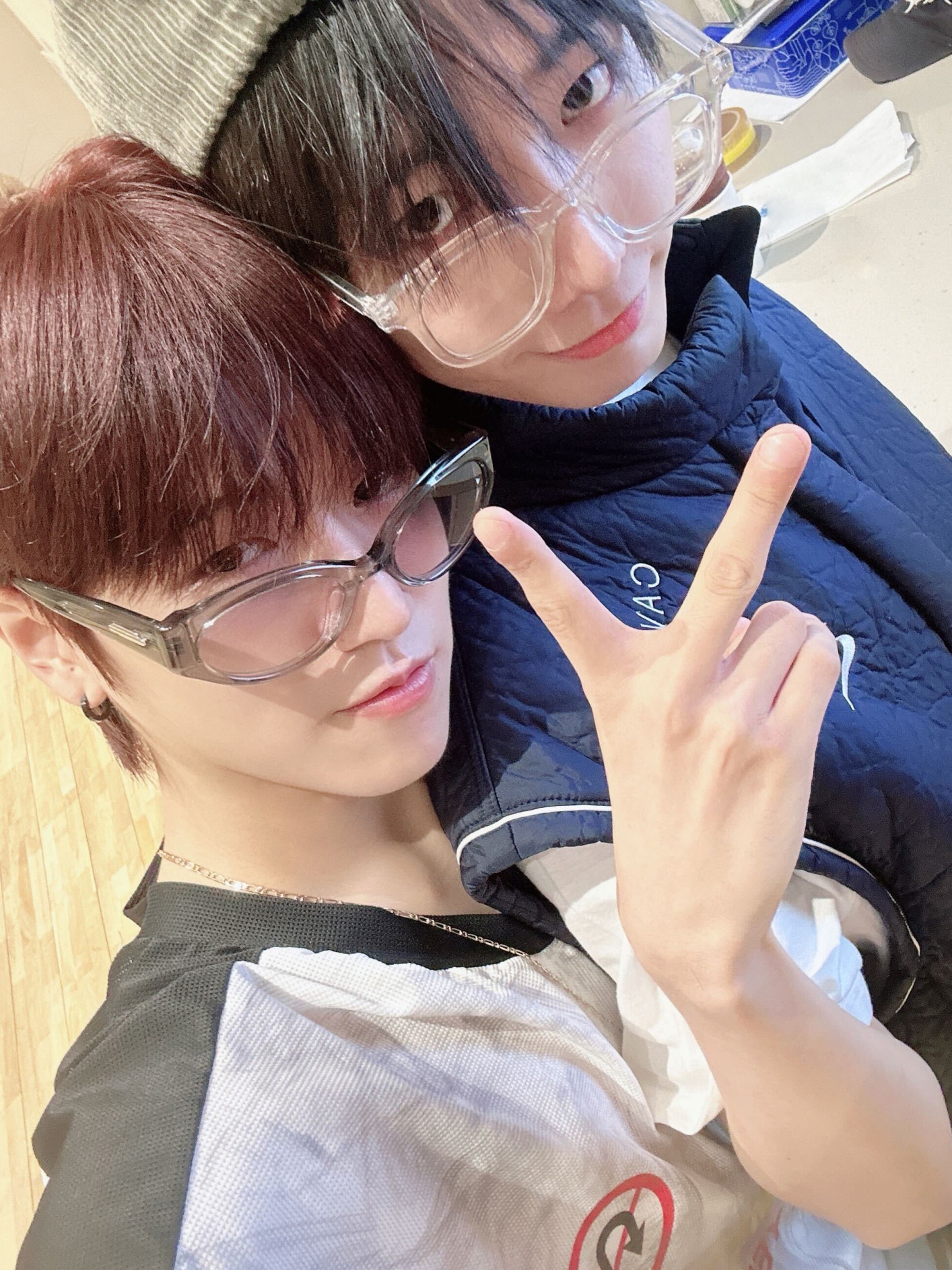 BOYNEXTDOOR Community Posts - 오늘도 연습을 마치고~~! - RIWOO