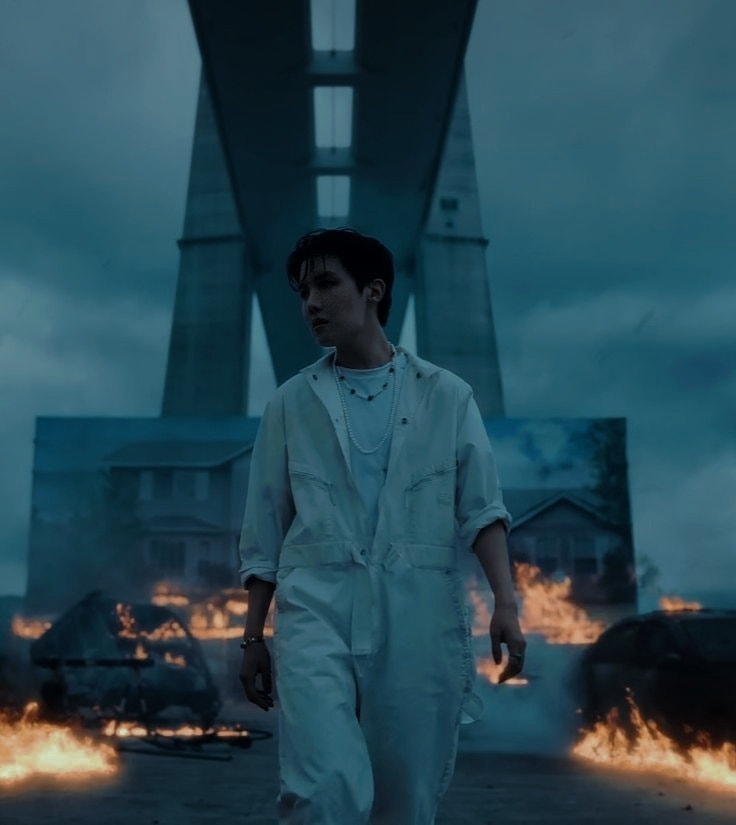 BTS Community Posts - LET'S BURNNNNN 🔥🔥🔥 #jhope_Arson #JackInTheBox #JackInTheBox1stAnniversary