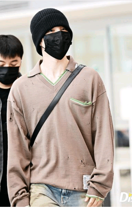 BTS Community Post - why you ripped your shirt jimin chingu? 😆