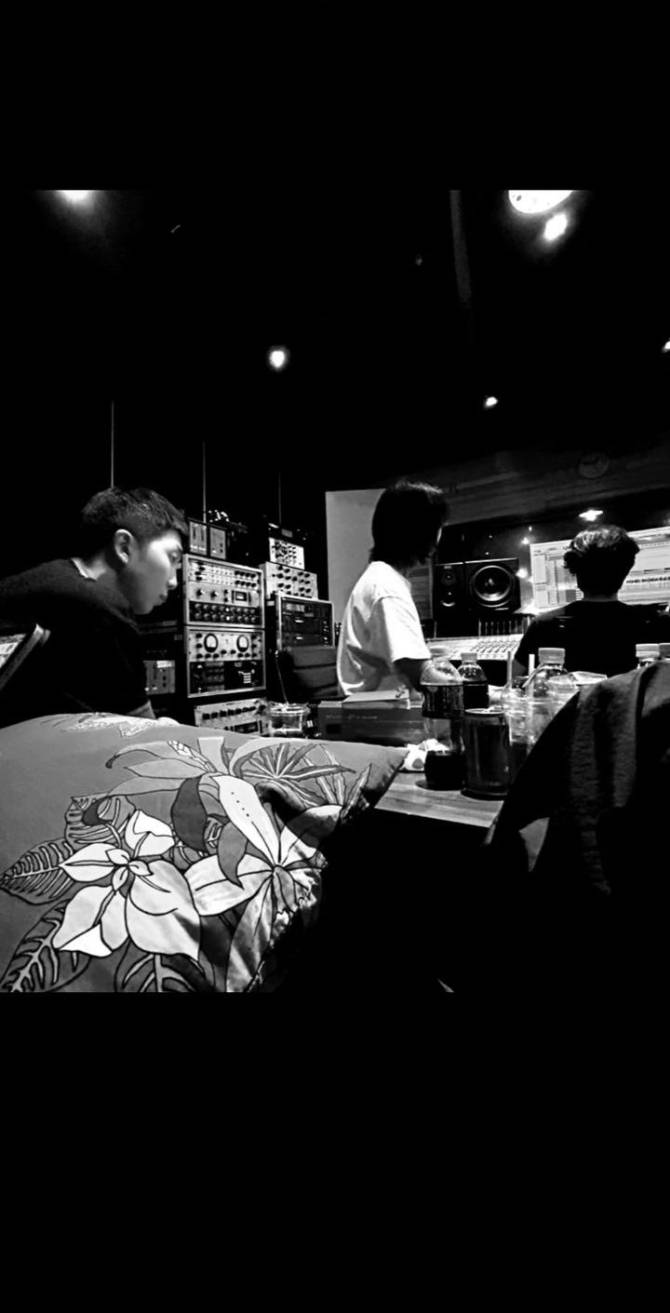 Bts Community Posts 매우 섹시하다 😔