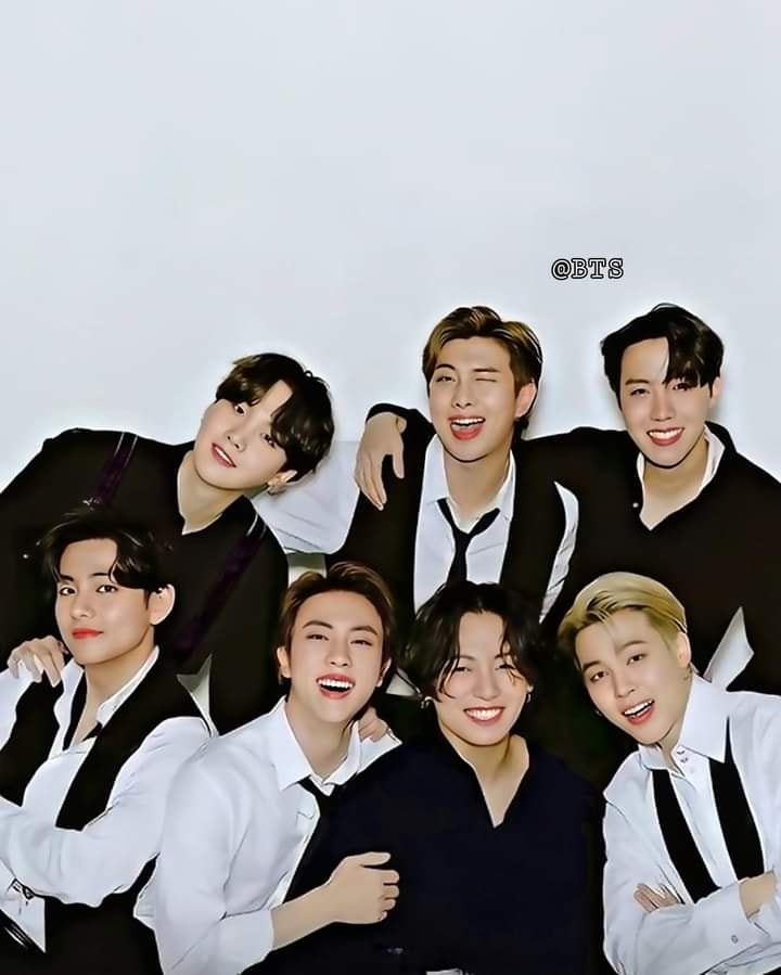 BTS Community Post - Good afternoon Armies 🥰💜💜...Much Love Bangtan boys ...