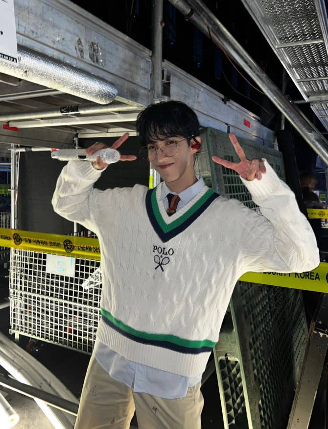 Seventeen Community Posts 고생했어 석민아~ 푹 쉬고 내일 봐 내일은 더 열심히 응원 해줄게
