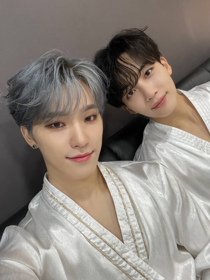 Seventeen Community Post 이틀간 콘서트에 함께해준 우리 캐럿들 진심으로 감사해요 캐럿들의 목소리와