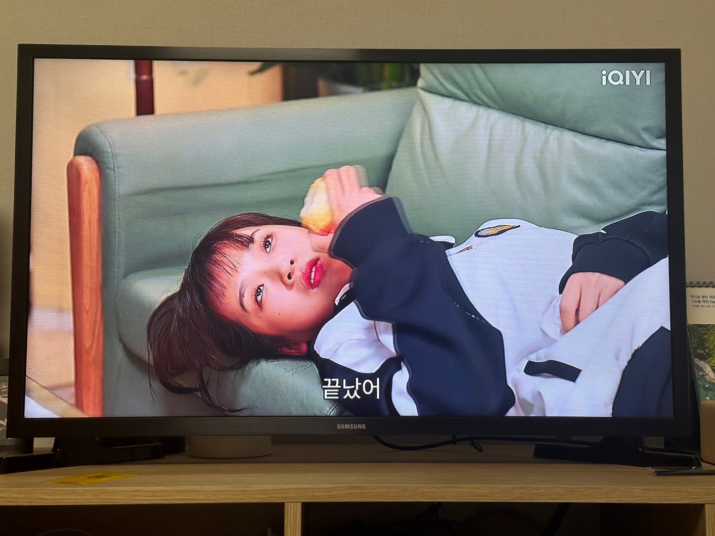 Seventeen Community Post 장묘이님을 부러워해야 하는건가 질투해야하는건가 근데 너무 귀여우셔