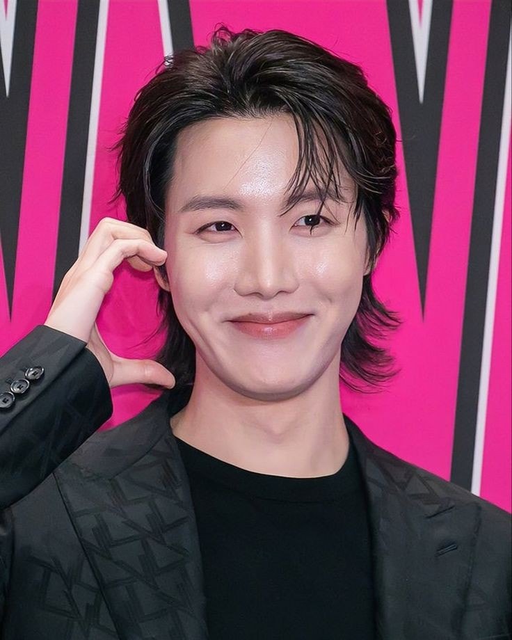 BTS 커뮤니티 포스트 - BTS heart cheek 💜💜💜💜💜💜💜