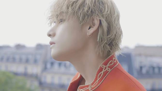 Bts Community Posts 태형오빠 나폴레옹이잖아ㅜㅜ 혁명 일으키고 있잖아ㅜㅜ 평생 따라갈게요ㅜㅜㅜㅜ