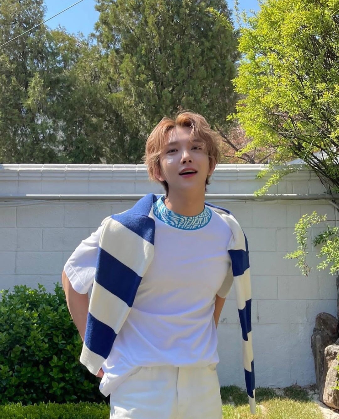 Seventeen Community Posts 美😀😀😀 来找我玩～（深夜发疯版）