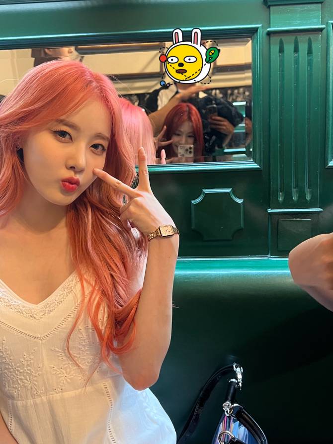Stayc Community Posts 조금 늦었지만 아이시은단을 위해 ㅎㅎ 시은이 생일 축하해 줘서 다들 고마워용 🥰