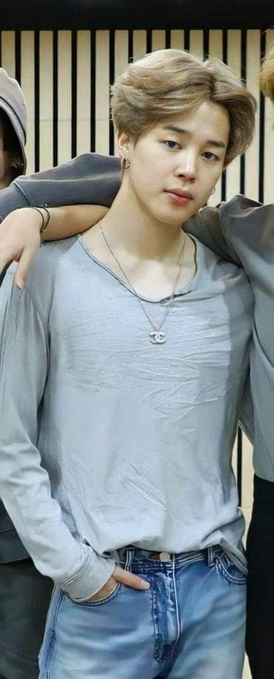 BTS Community Post - #BTSLUVFOREVER 🤍🖤 Honestly, I like his face with ...