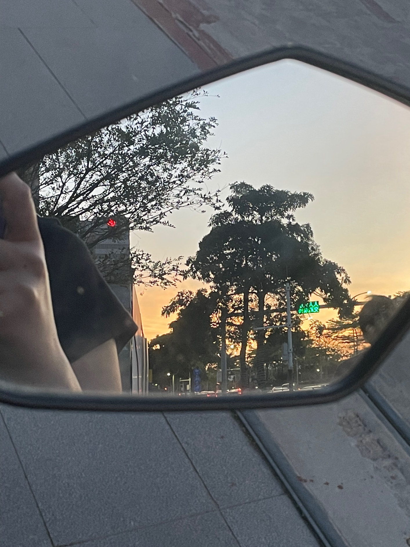 Seventeen Community Posts 深圳的天气很好，你们那呢
