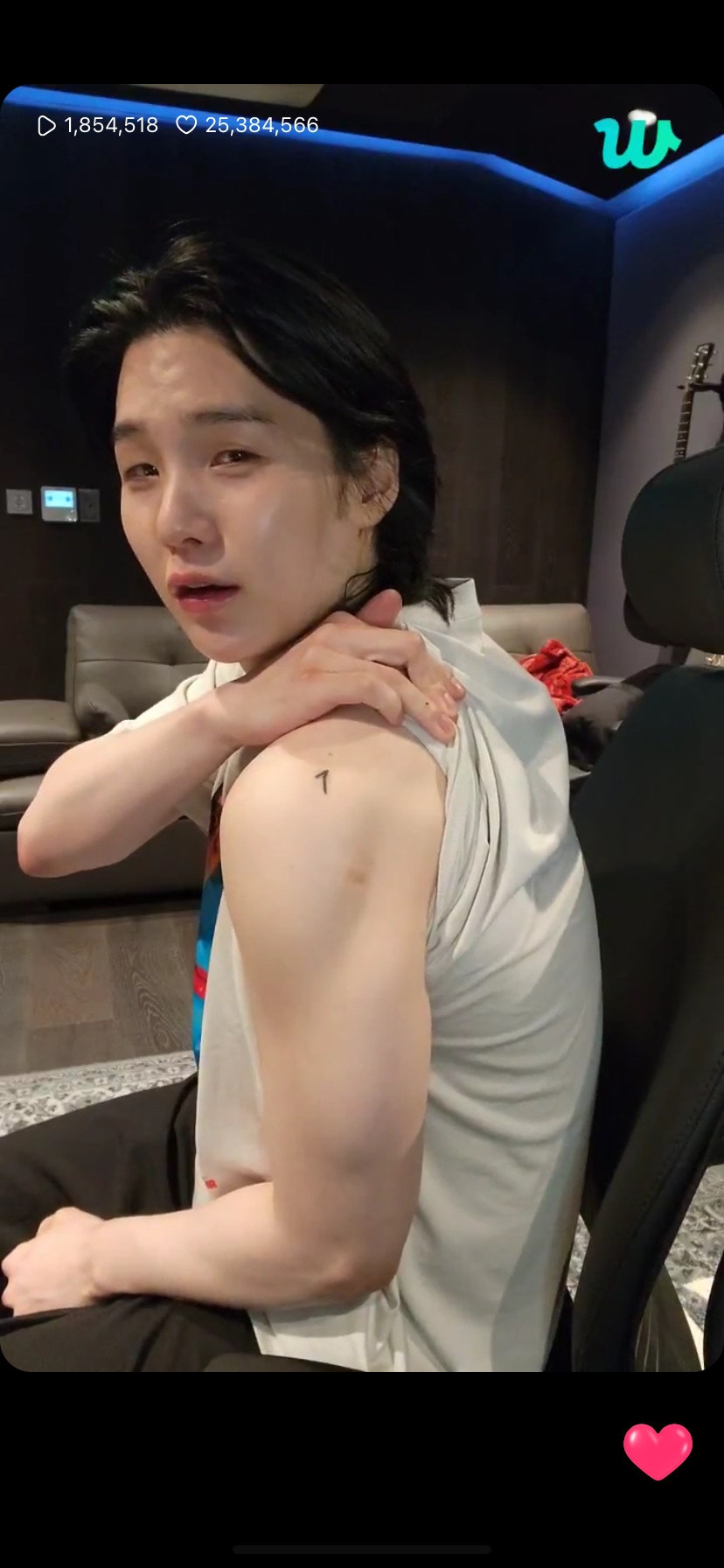 BTS 커뮤니티 포스트 - SUGAA