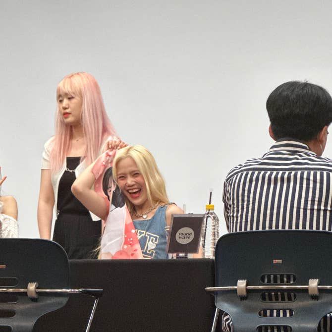 Oh My Girl Community Post 쩡이언니이~~ 활동 끝났는데도 이렇게 와주고 넘 감동이자나~~ 일정차 부산이라