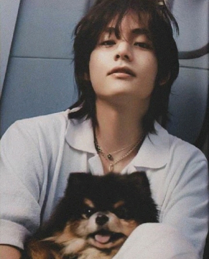 BTS 커뮤니티 포스트 - The picture said everything KTH is coming 🔥 #KTH1 #kth # ...