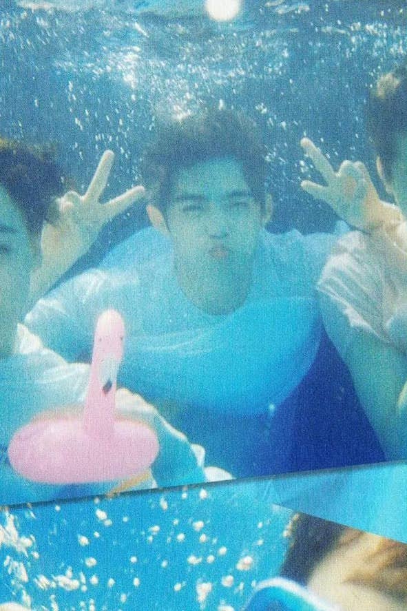 Seventeen Community Posts 승철아 너의20대를 캐럿들과 함께해줘서 고마워🇨🇳🎂🍒