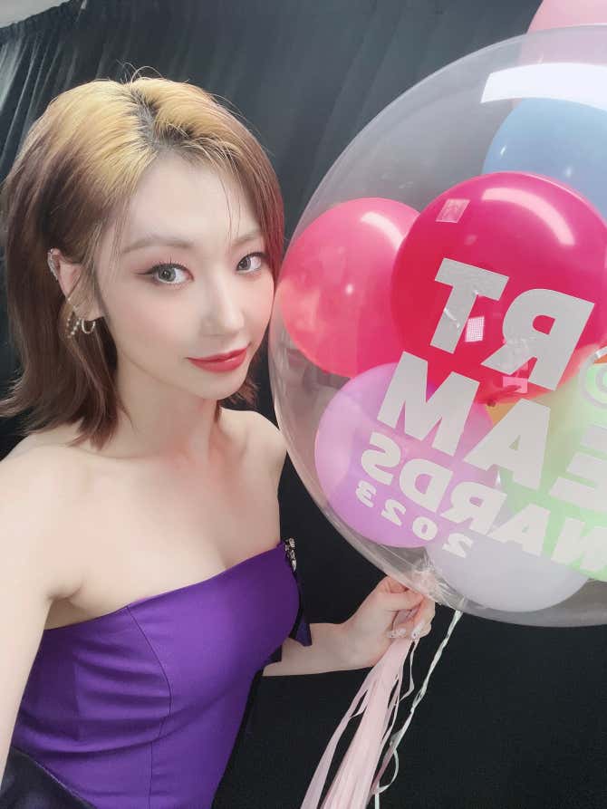 Secret Number Community Posts 락키들~~~~ 상 받았다요 💓💓💓😻😻😻 두개나 받았다요 💓💓🥰🥰