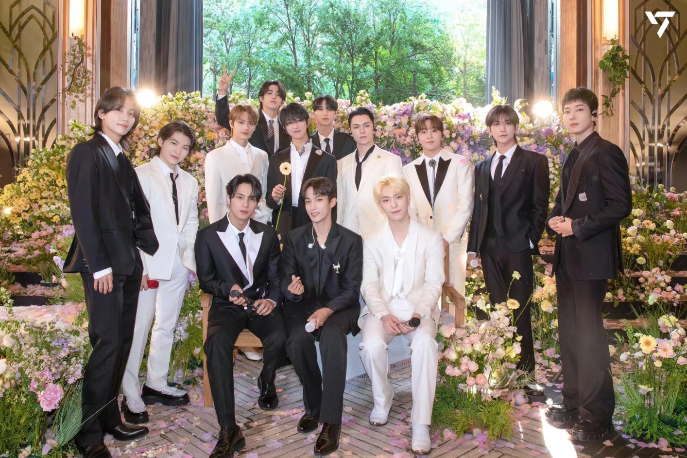 SEVENTEEN Community Post - #happy_svt_3000days 我们的爱，出道3000天快乐！！！希望能早日见面 ...