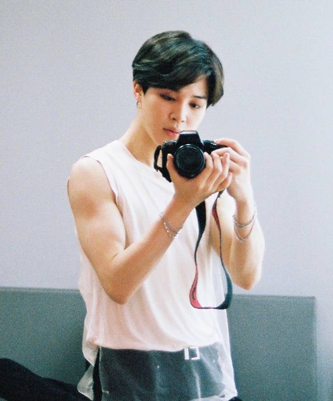 Bts Community Posts ๐๐๐์ฌ๋ํ๋ ์ง๋ฏผ๐๐๐ ์ง๋ฏผ์จ ๋จ๋ จํ๊ณ ์๋์ ์ค์ ์ ๋ ๊ทผ์ก์ด ์๋ ์ง๋ฏผ์ด๋ฅผ ๋๋ฌด