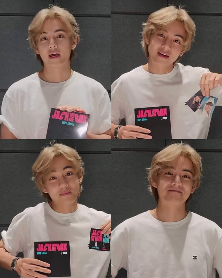 BTS Community Posts - Tata mic face 1😍😍😍💗💗