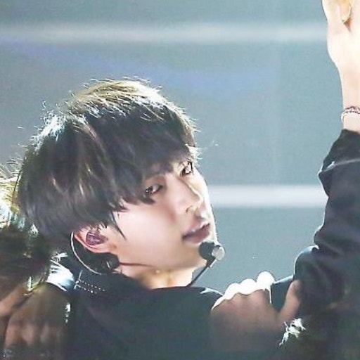 Bts Community Posts Dear Jin From Army 석진아 수고하세요 당신의 곡을 듣고 있으면 가슴이