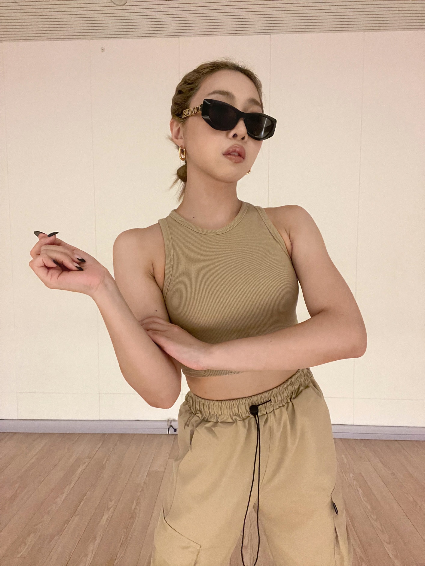 Minzy Community Posts 헤이 모두들 안녕 슬슬 날씨도 제법 더운 게 풀려가고 있는 요즘입니다 낮엔