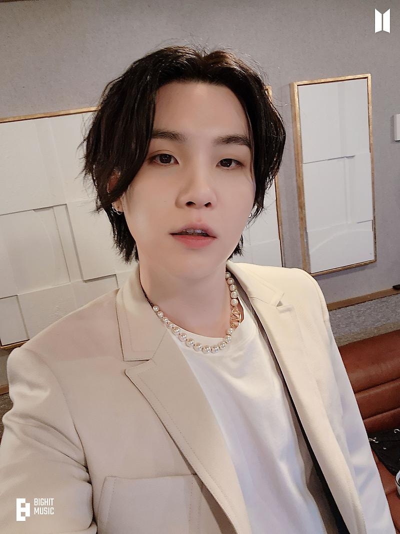 BTS Community Posts - I will miss you so much min suga hyung 💜