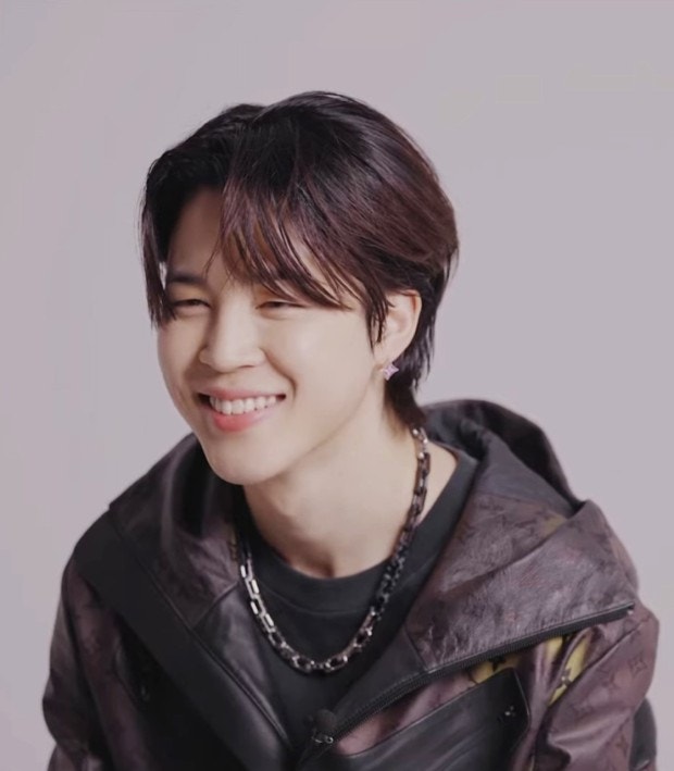 Bts Community Post 1013지민시🧒🏻🧡💛🧡💛 웃는 모습이 해맑다 Yo