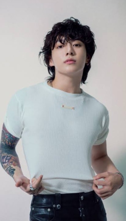 BTS 커뮤니티 포스트 - Happy birthday Ian 💜🥺 i purple you and jk stay happy ...