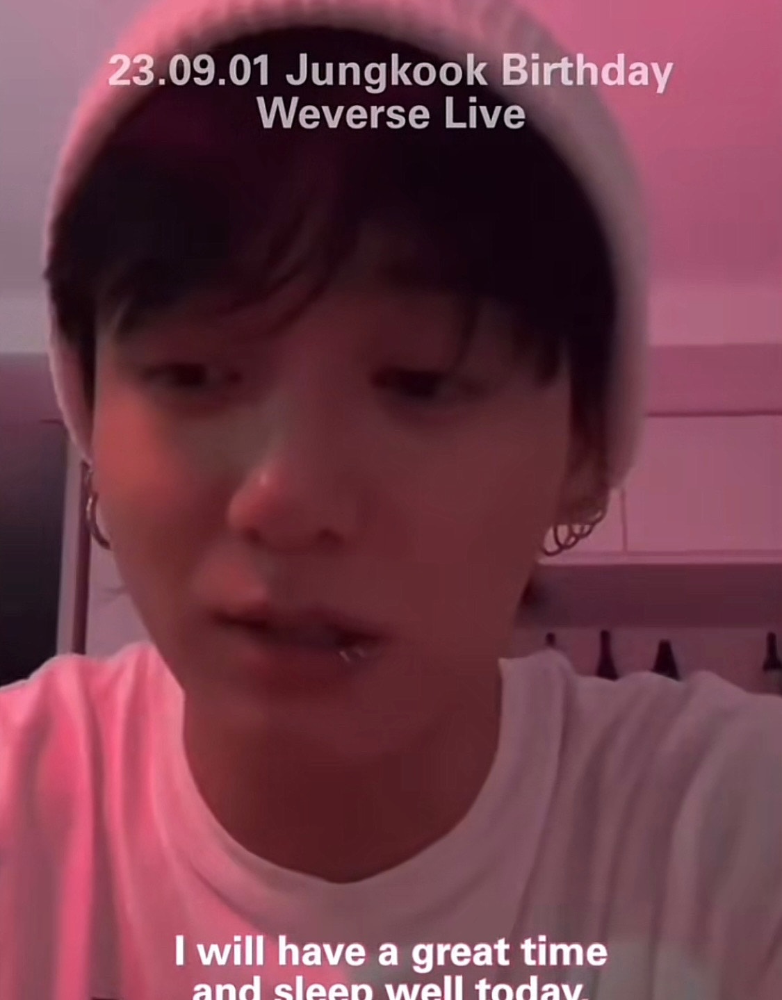 BTS Publicaciónes Comunitarios - (Read the captions of the pictures) Please do! We hope you’re ...