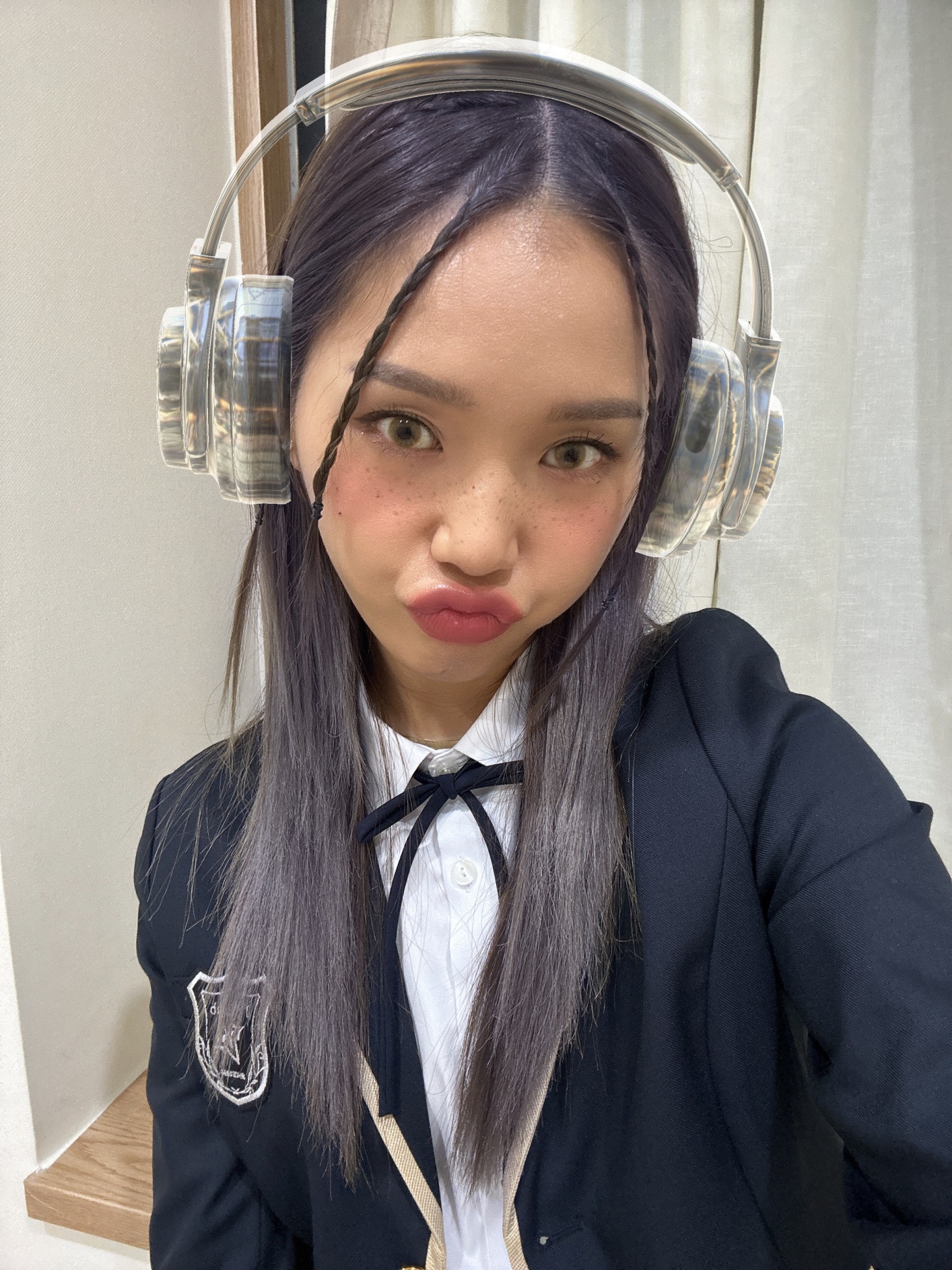 OH MY GIRL Community Posts - 사진 2탄 나 어플 유료 쓰는 사람이야 - MiMi