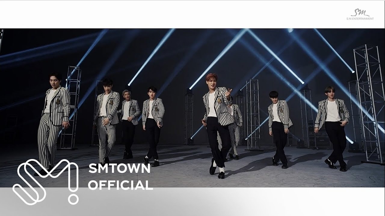 Weverse EXO Media - EXO 엑소 'LOVE ME RIGHT (漫遊宇宙)' MV