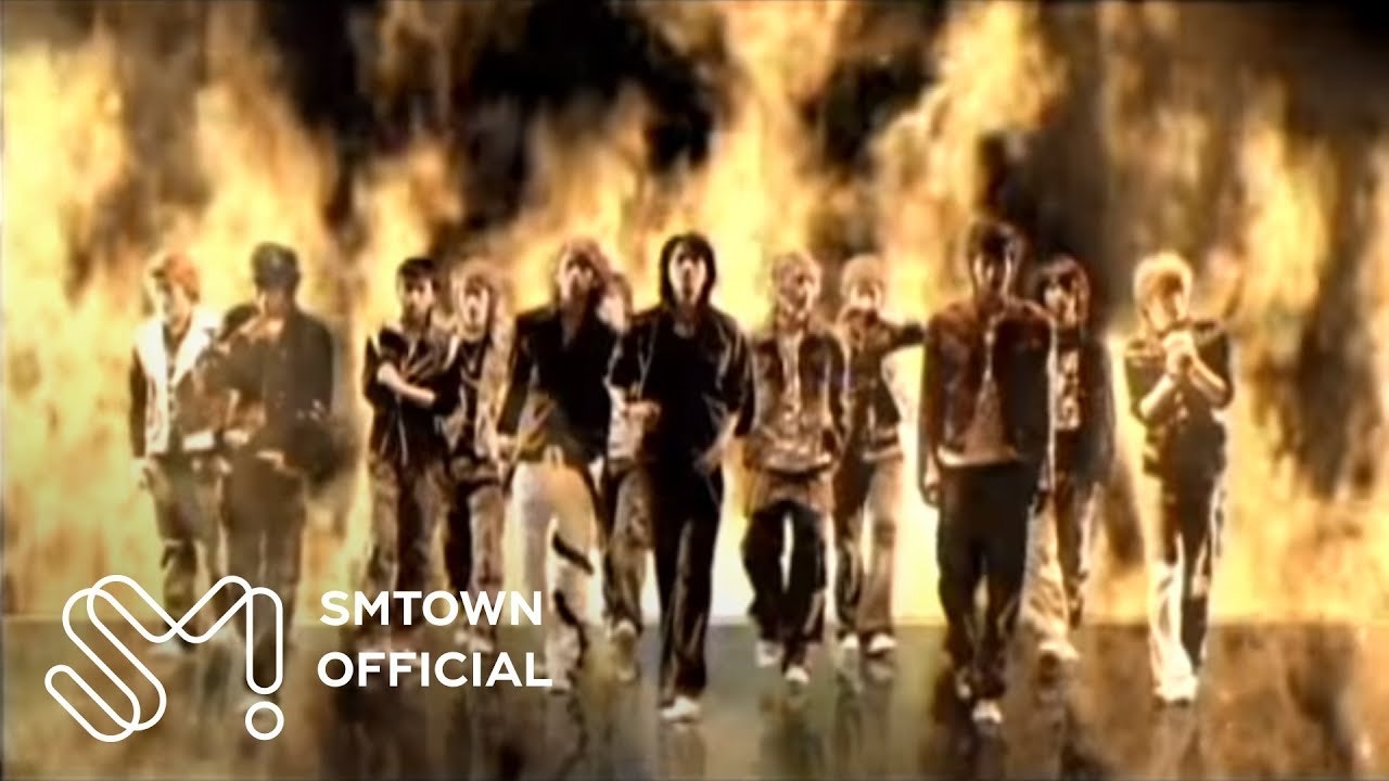 WeverseSUPER JUNIOR Media - SUPER JUNIOR 슈퍼주니어 'Twins (Knock Out)' MV