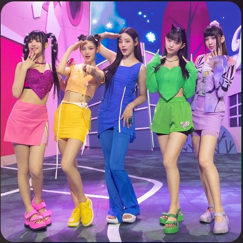NewJeans Community Post - #NewJeans_GetUp 이번 활동 가장 좋았던 무대는 NPOP 첫째날 두번째 ...