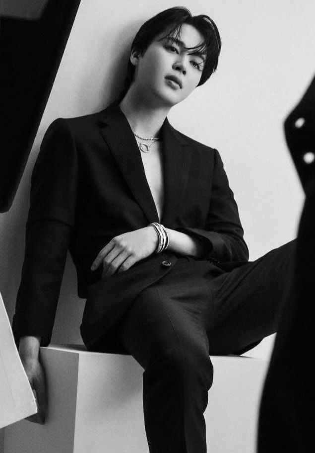 Bts Community Post 💜💜💜사랑하는 지민💛💛💛 지민씨 또 멋진 사진 공유해주셔서 감사합니다 남준씨와 즐겁게