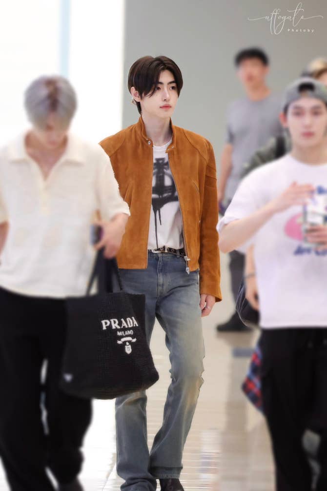 ENHYPEN Community Posts - His candid fansite photos are always top tier 🥰💖