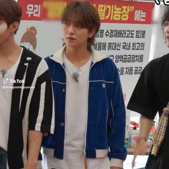 SEVENTEEN Community Posts - He's really confused asf HAHAHAHAHA ppor shua