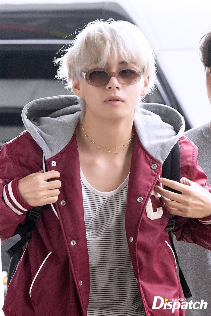 BTS Community Post - have a safe flight and have a great day where are you going tae #btsv# ...