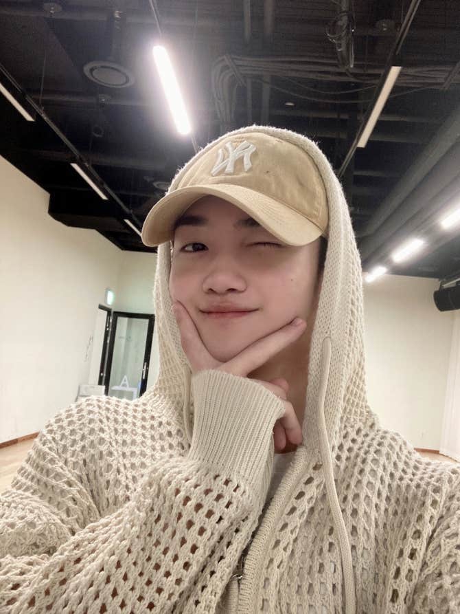 Atbo Community Post 나 그림 그렸엉😚 약간 애기 쿵야 느낌🤍 Kimyeonkyu