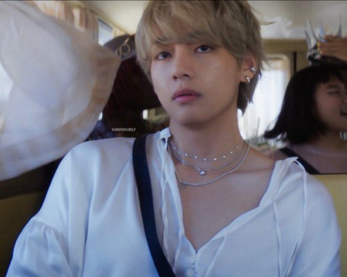 Bts Community Post 태형아 세상에 네가 있어서 너무 행복해 항상 행복하길 바래 💜