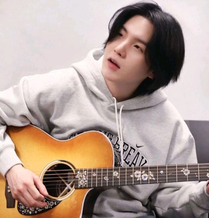 BTS Community Post - Kangen Unggie 🐈