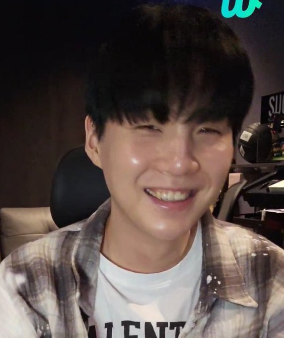 BTS Community Post - Yoongi oppa I will miss this beautiful gummy smile ...