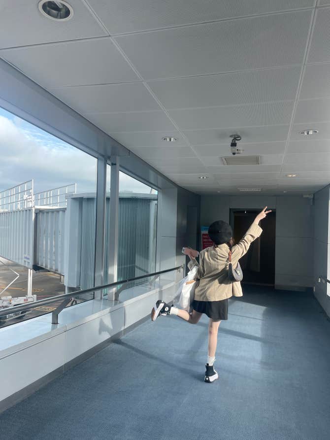 Cherry Bullet Community Posts 🍒💜 체리강아지법 🐶🤍 김멍멍도 등장해보았습니다😋😂 💖모두모두